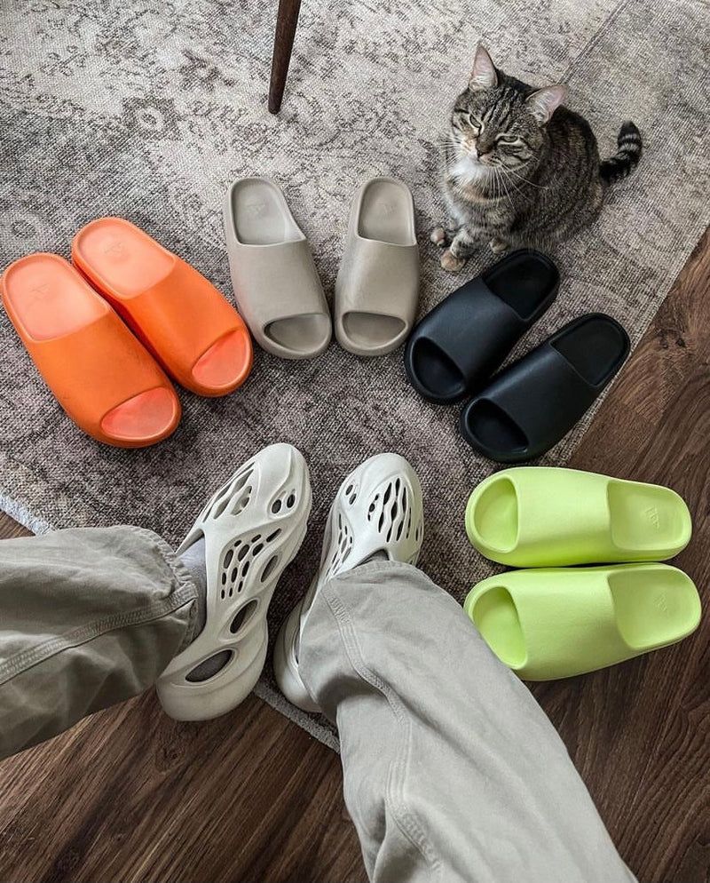 Yeezy | Sneakers Adidas Yeezy per Uomo e Donna | ResellZone